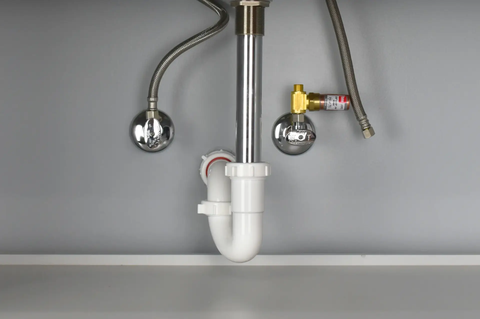 Understanding Water Hammer | Bond Plumbing